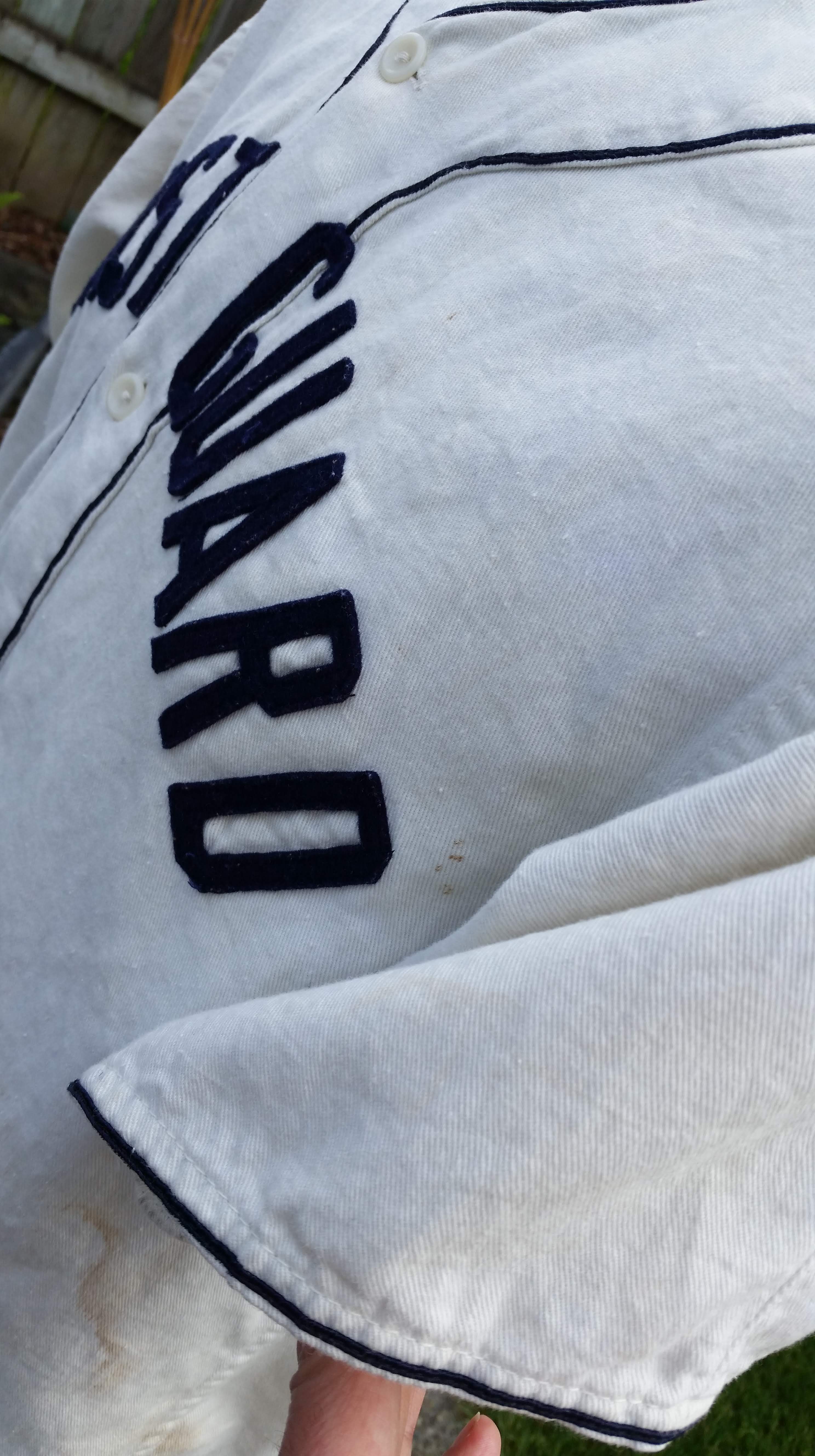 U.S Coast Guard Uniform – Chevrons and Diamonds