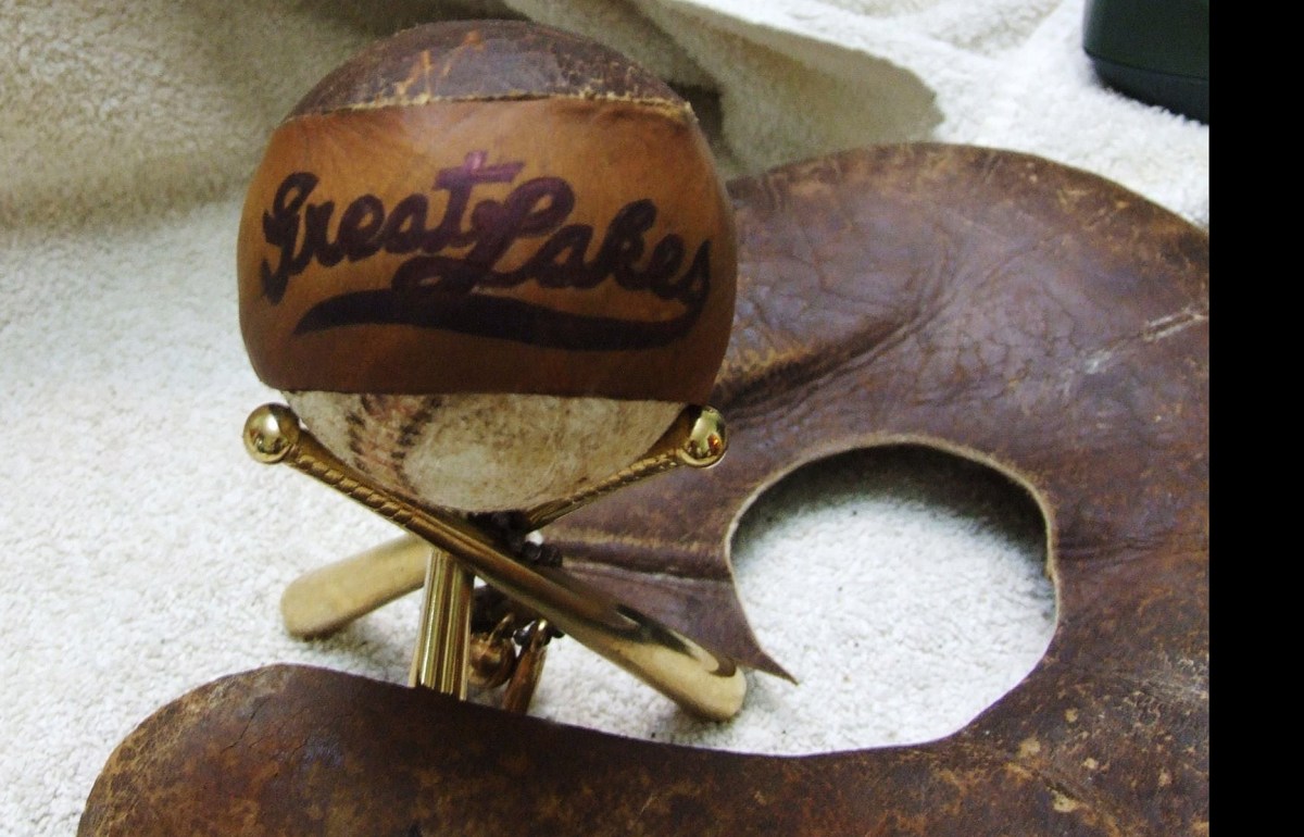 75 Years Later, WWII Navy Baseball is Still Giving – Chevrons and Diamonds