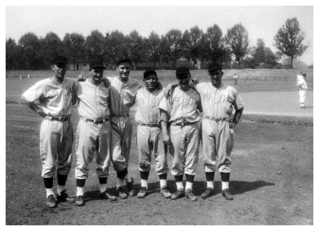 The 29th Infantry Division’s Blues and Grays: the Men Behind one of the ...