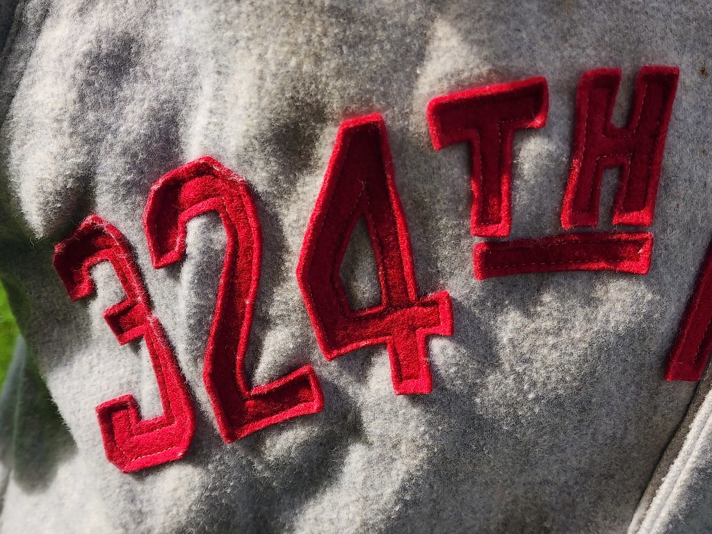 1944-45 324th Infantry Regiment (44th Infantry Division) – Chevrons and ...